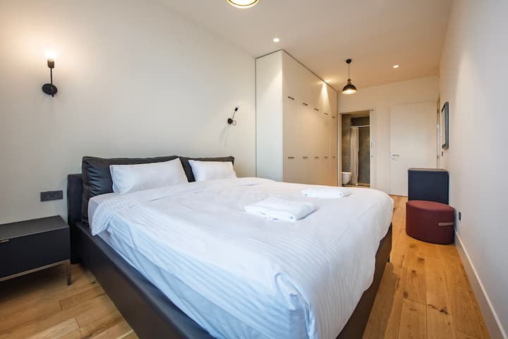12n - Vught