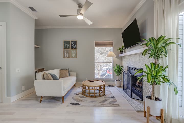 Quiet Getaway In Central 78704 - Austin, TX