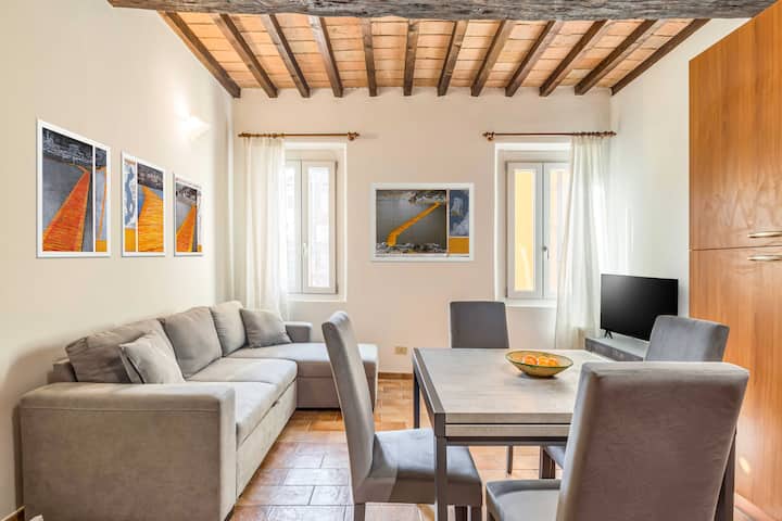 Modena Central And Bright Apartment X4 - Modena, Italy