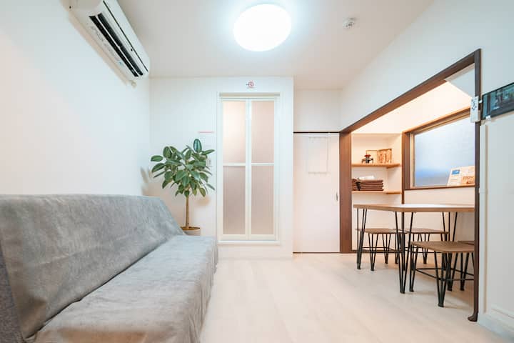 渋谷まで電車で15分!最大4名・wi-fi完備・閑静な住宅街にある快適な一軒家 - Shibuya