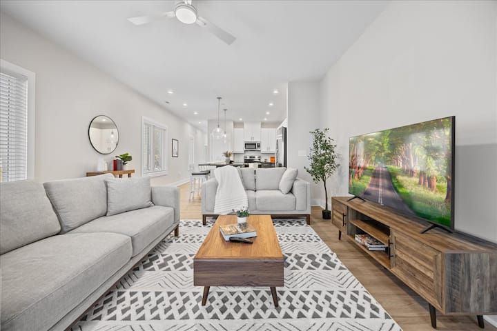 3br/3ba 5-min To Duke Campus & Downtown - Durham, NC