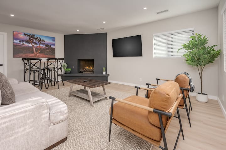 The Desert Rose 
A Modern Home In A Great Location - Sedona, AZ