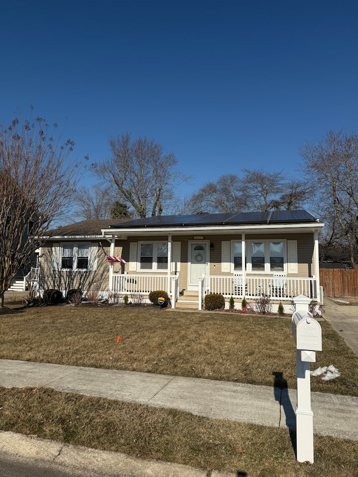 Shoreline Retreat - Cape May, NJ