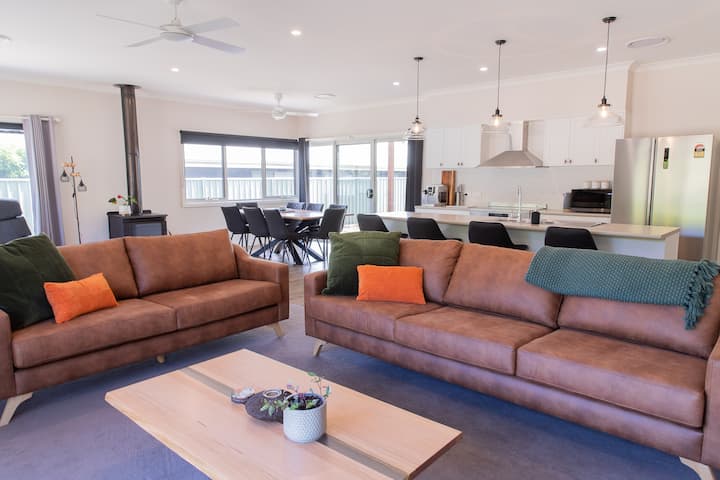 "Clematis Retreat" By Halls Gap Accommodation - Halls Gap