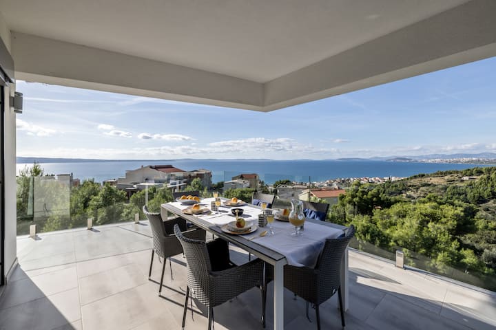 Berfami 5-star Villa - Punta Lunga