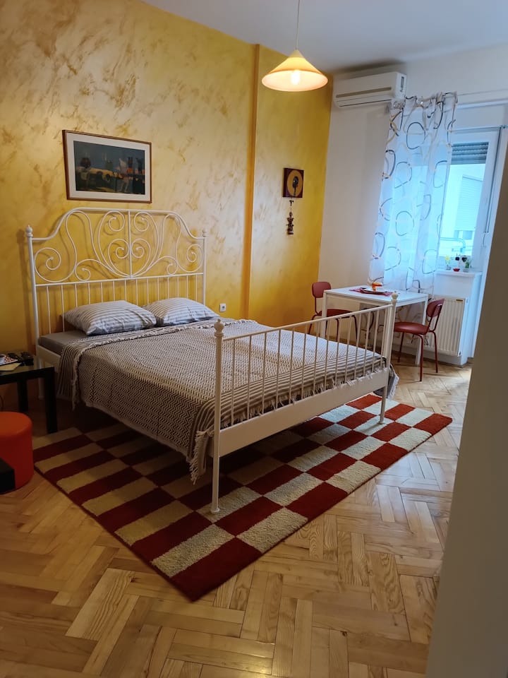 Novi Sad Apartmani Forget Me Not-yellow - Nowy Sad