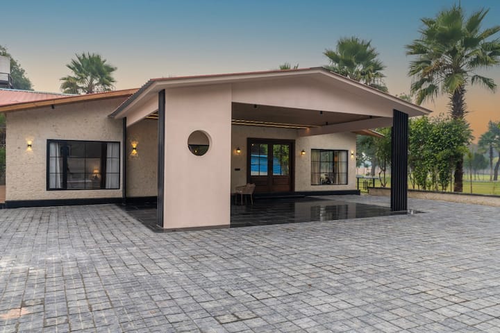 Sheher Bagh- Farm House In Delhi - Gurgaon