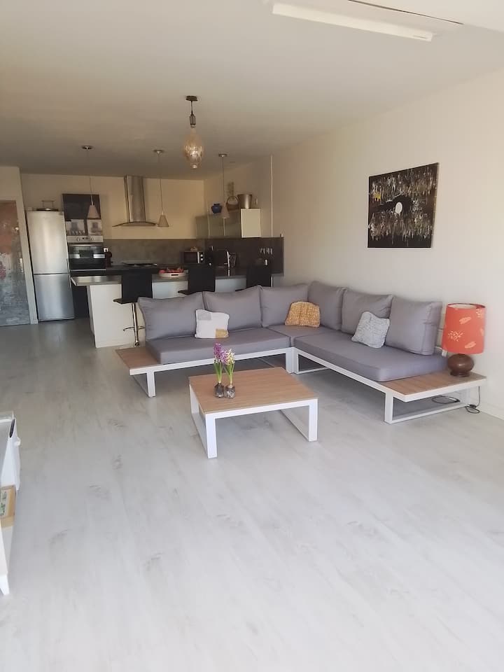 Appartement Très Lumineux. - Mèze