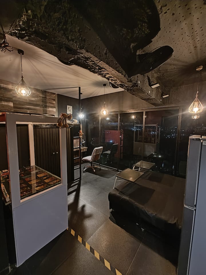 A Cave In The Forest W/stunning Lake View - Mumbai