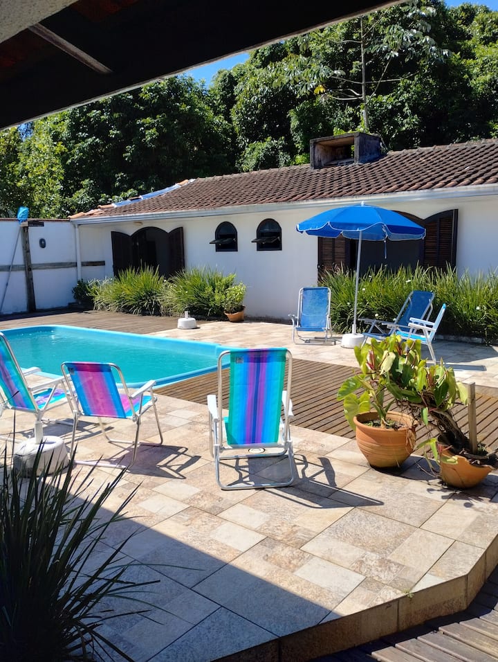 Casa Inteira Com Piscina, Até 12 Pessoas - Santa Catarina (estado)