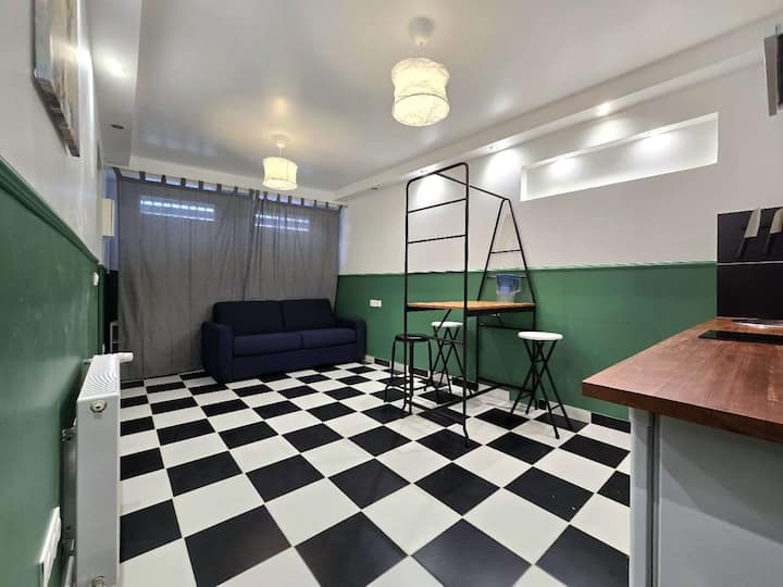 Apparemment Proche De Paris - Choisy-le-Roi
