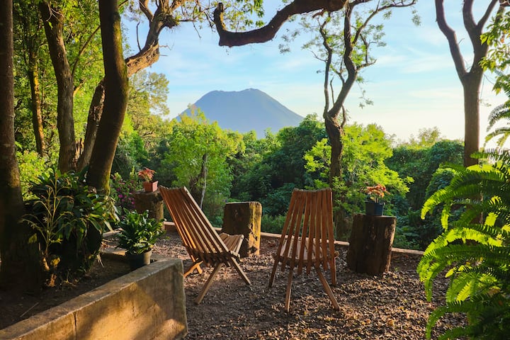 Mountain Glamping With Stunning Volcano Views - El Salvador