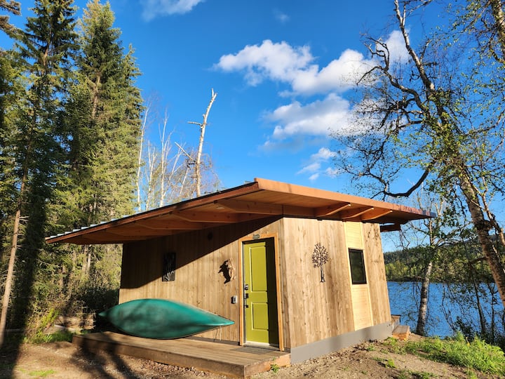 Birch Bark Cabin - Canada