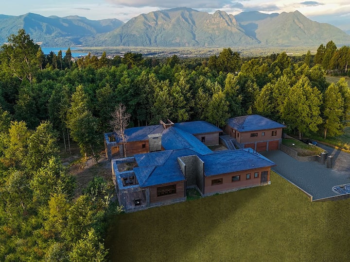 Claro De Luna Luxury Lodge - Pucón