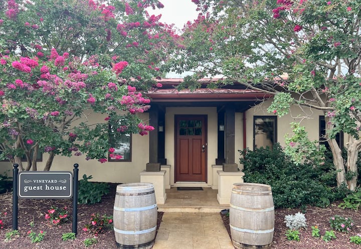 Guest House - Waynesboro, VA