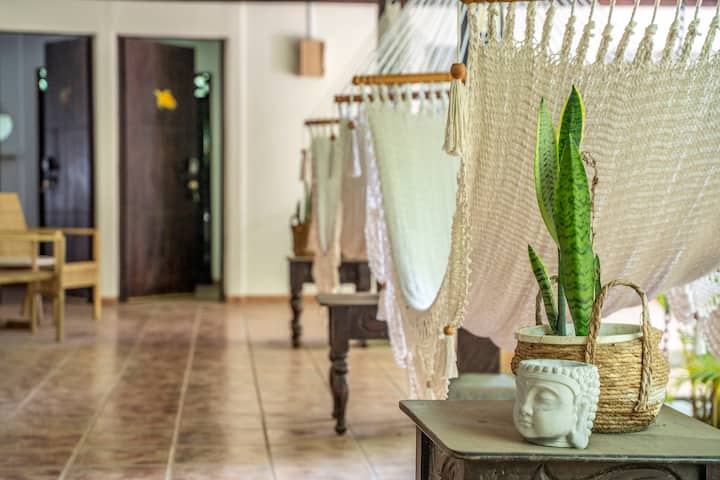 Walk To Beach | Toucan Room+ Shared Kitchen + A/c - Nosara