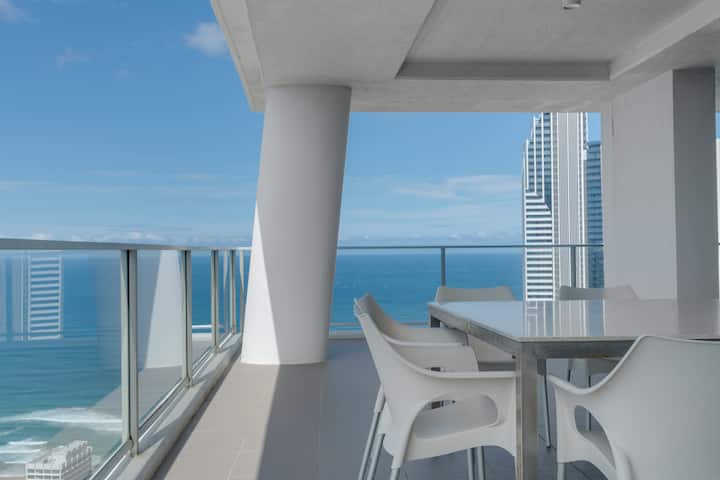 Sky Home With Panoramic Ocean Views - Gold Coast