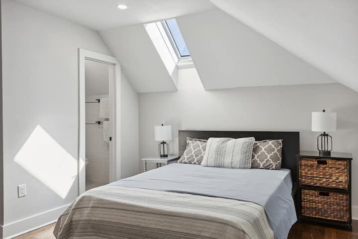 Amazing Suite With Private Bath - Jersey City, NJ