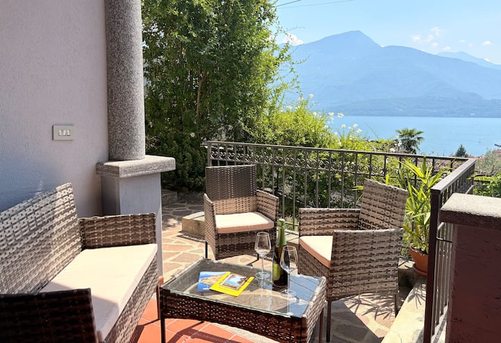 Lake & Mountain Views – Perfect For Families! - Livo