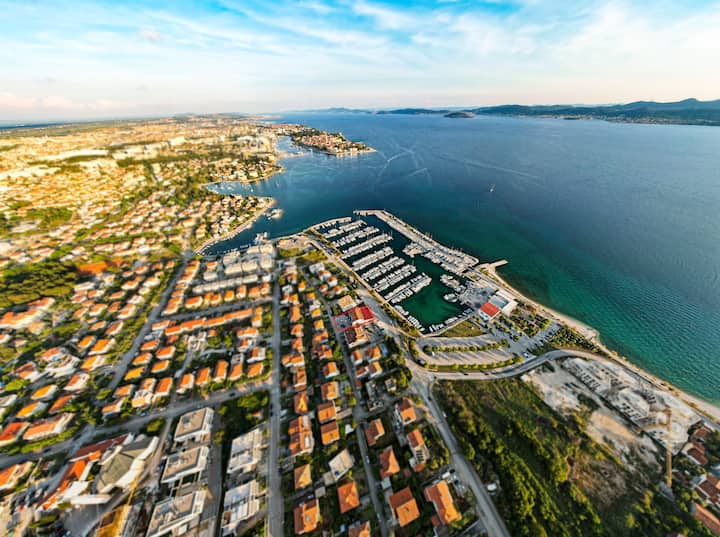 Beachside Studio Steps From Sea, Bus Stop And Shop - Zadar