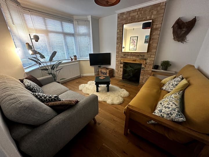 Oxford’s Cosiest Home - 3 Bedroom & Off Street Car - Oxford