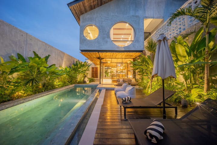 Ultimate Modern Villa - Seminyak's Luxury Escape - Bali