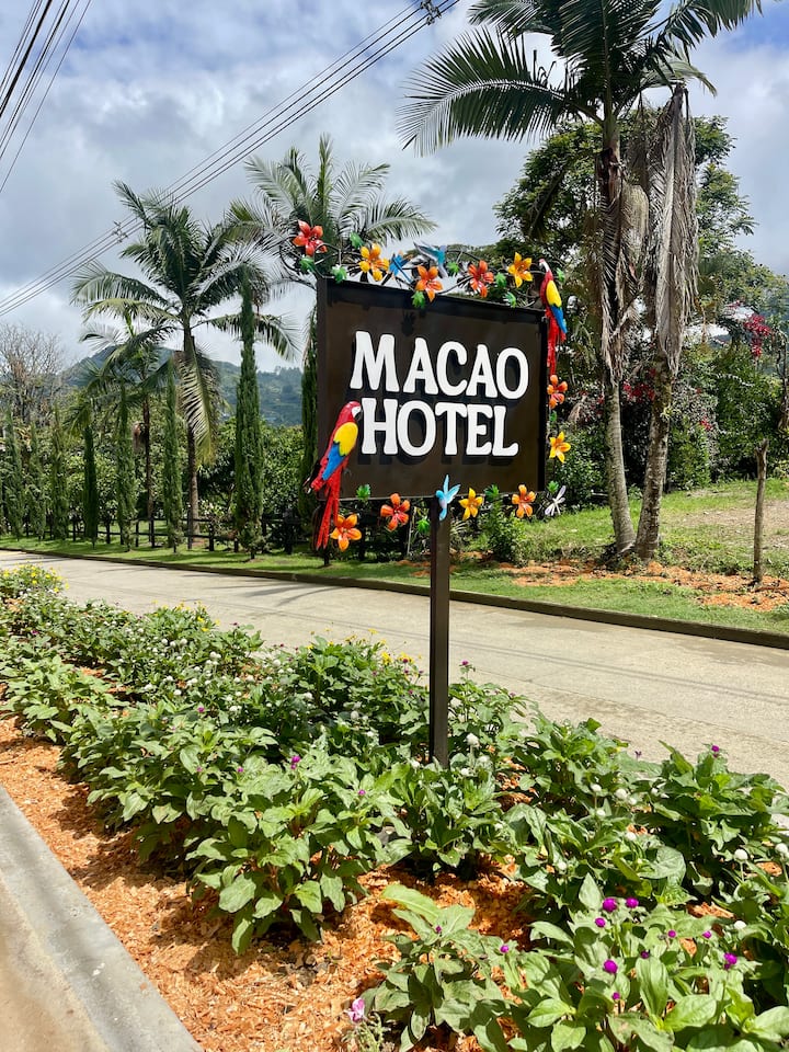 Hotel Macao-habitación Triple - Jardín