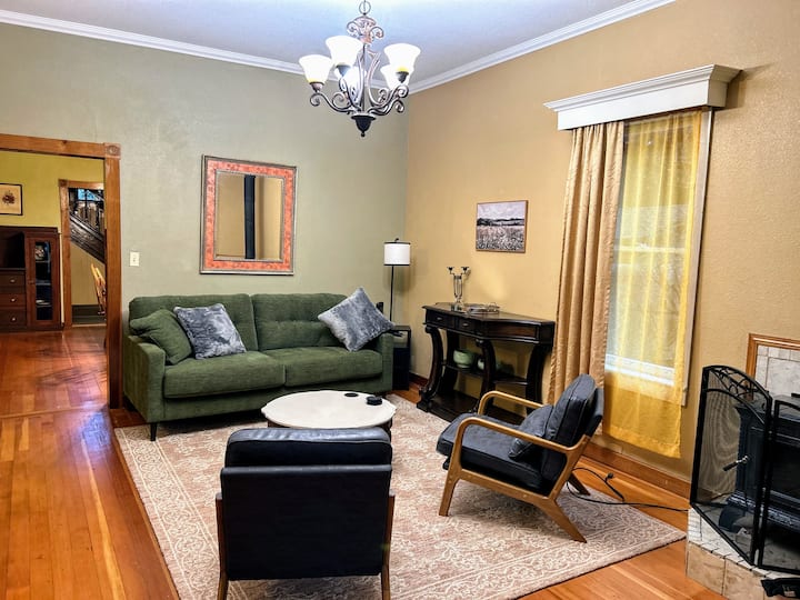 Historic Charm-4 Bd In Fortuna - Ferndale, CA