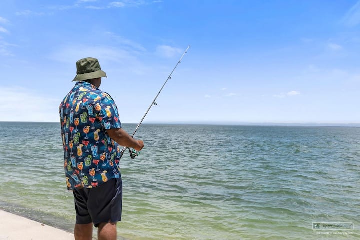 Channel Views - Sandstone Point