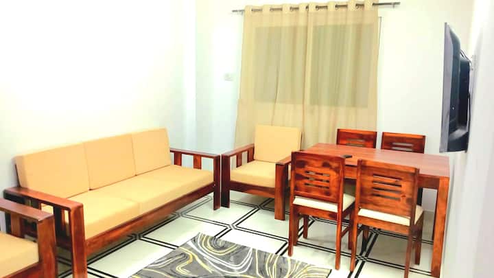 New Cozy 2bhk Flat In Main Hyd,15mins From Airport - Hyderabad
