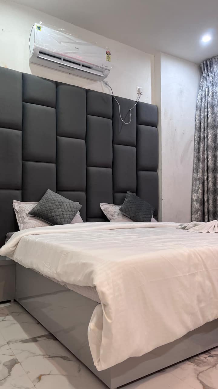 Millennium Suites - Comfy Rooms - Orchha