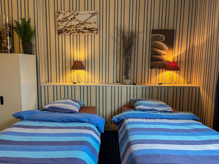 Chambre Simple Eco - Au Ptit Mousse Hôtel - Courseulles-sur-Mer