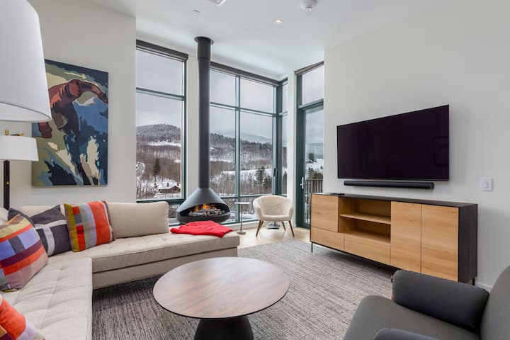 Stay Slopeside! 4br Residence At Spruce Peak - Stowe, VT