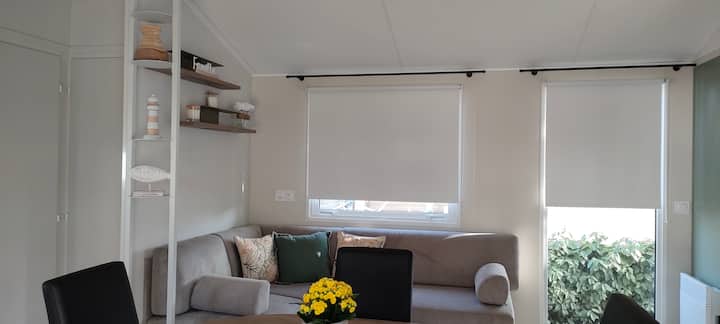 Location De Mobil Home Neuf Avec Piscines Et Jeux. - Vendée