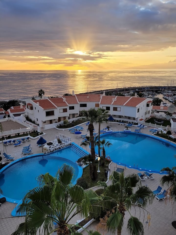 Club Atlantis
App/hotel
Costa Adeje 
Puerto Colon - Adeje