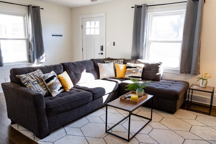 2 Bdrm In Downtown High Point, Children's Museum - High Point, NC