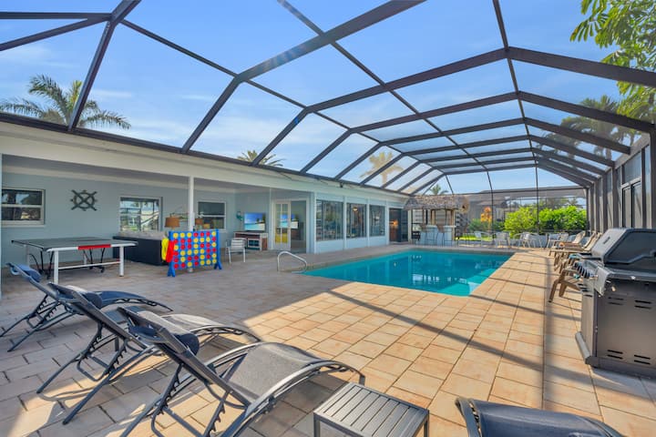 New Windsor Waterfront Yacht Club - Fort Myers, FL