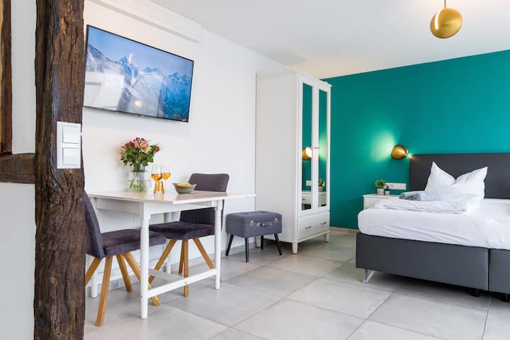 Appartement Moderne Avec Balcon, Wifi & Cuisine - Bad Krozingen