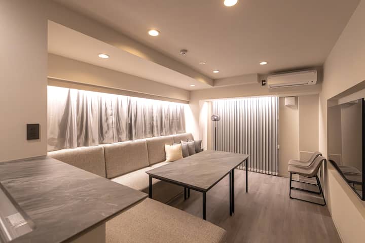 Luxury Apt In Prime Location,  65㎡ 2br Up To 8 Pax - 모리구치시