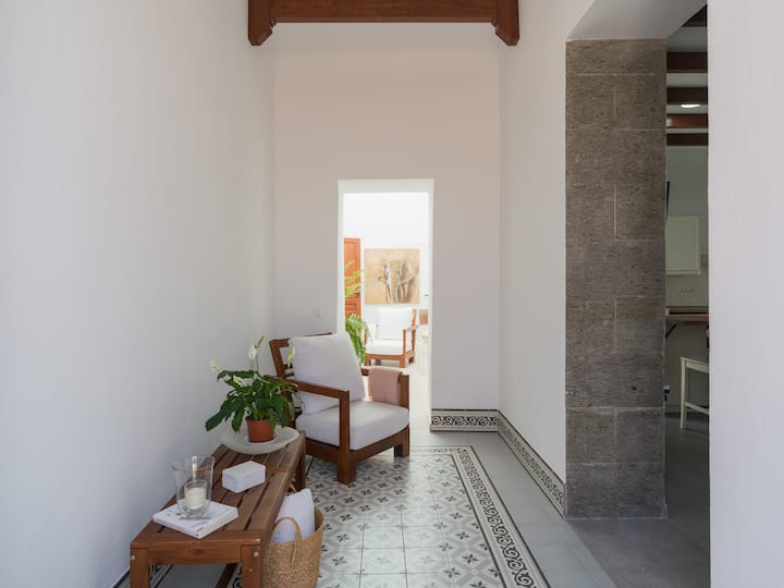 Oldpalace In The Historic Center - Agüimes