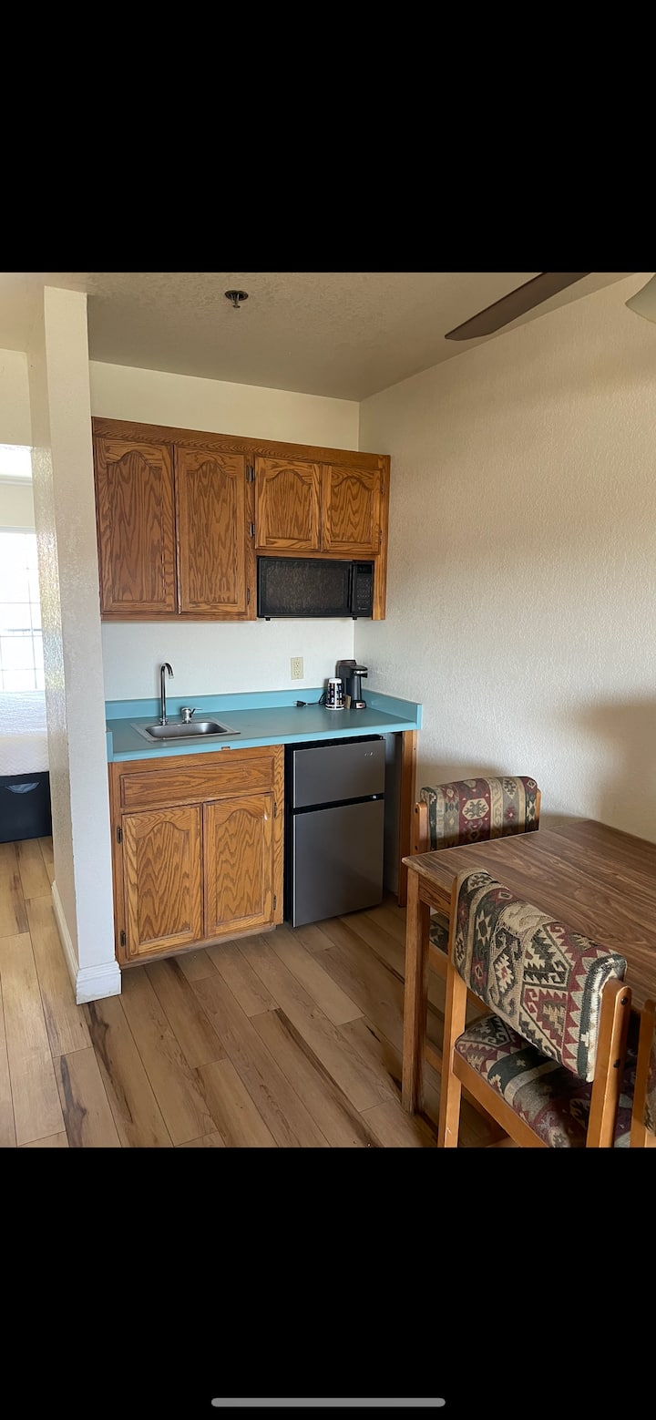Riverfront 2 Bedroom Suite - Laughlin, NV