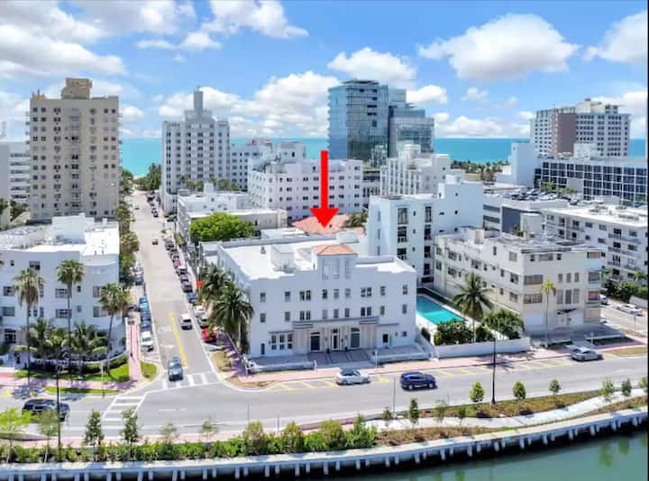 Miami Beach Escape: Delightful 1 Bedroom Stay_ - South Beach, FL