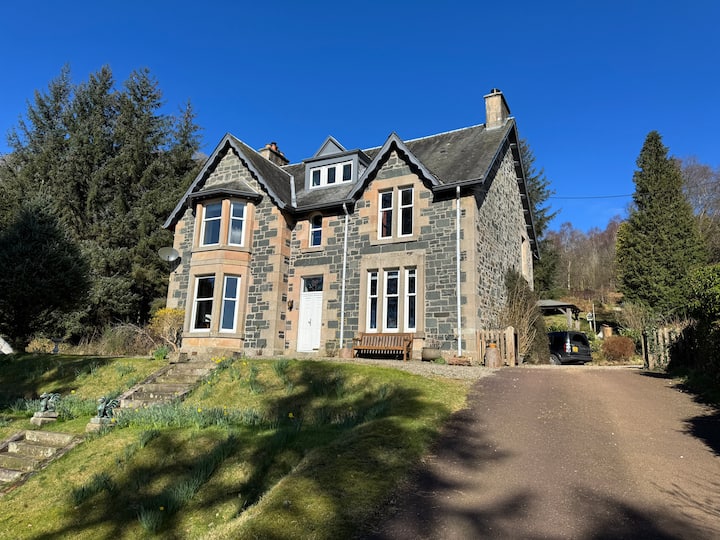 Crannaig House ‘Rum Double Room’ - Aberfoyle