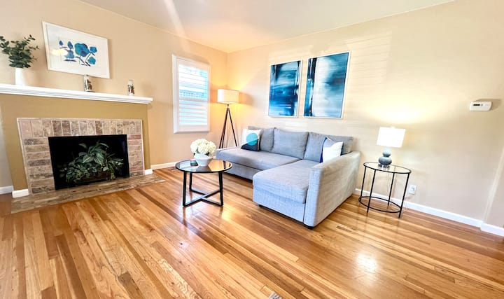 Cozy 2br Bungalow With Hot Tub Near Santana Row - San Jose, CA