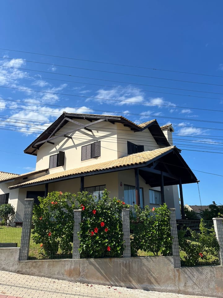 Casa Ampla 20m Da Praia Do Sol - Vista P/ Ilha - Barra Velha