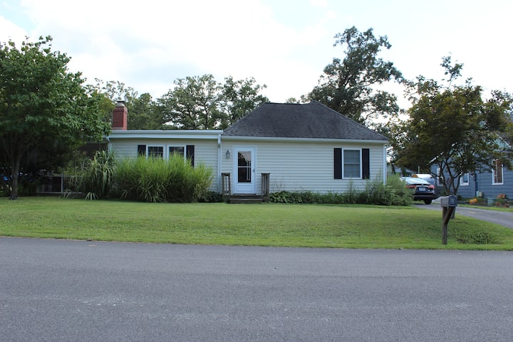 River City
U Of R/spacious/porch & Huge Yard/safe! - 리치먼드