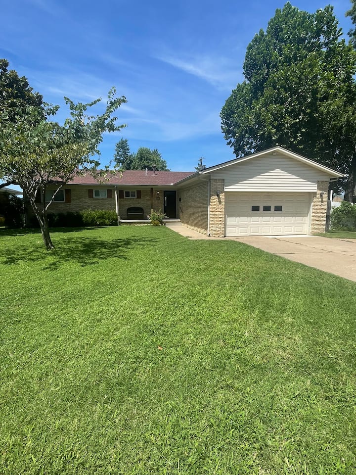 Hoover Hangout - Tulsa, OK