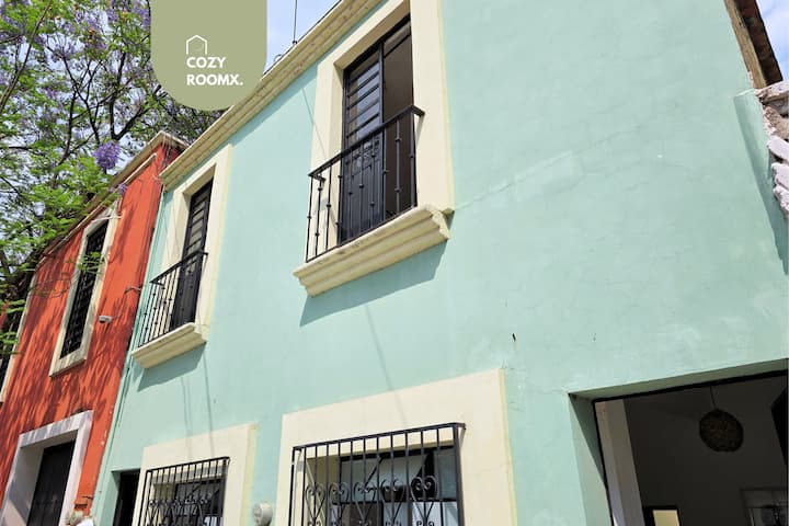 Casa 2 Deptos/5 Hab/terraza/patio/petfriend - Oaxaca, Mexico