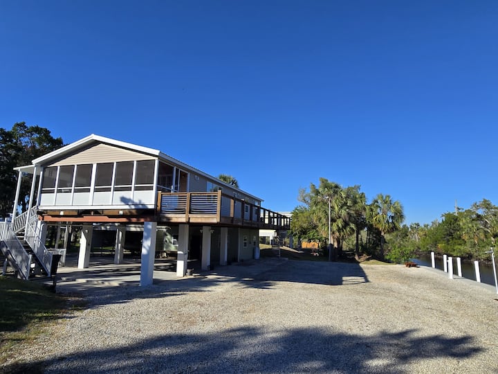 The Tree House - Homosassa Springs Wildlife State Park, Homosassa