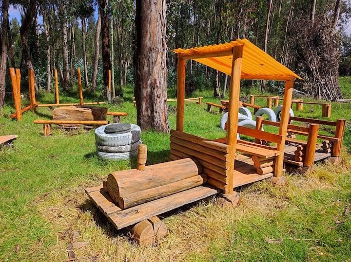 Dpto. En Fundo Con Granja, Bosque Y áRea Agrícola. - Jauja